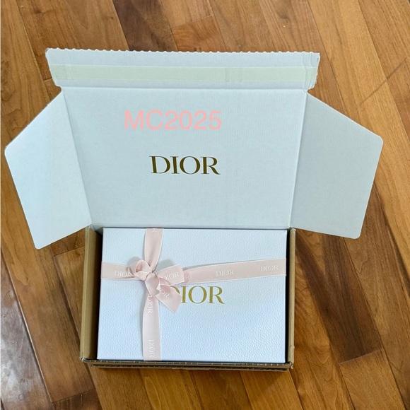 Dior | Party Supplies | Dior Gift Box With Ribbon And Tissue Paper ...